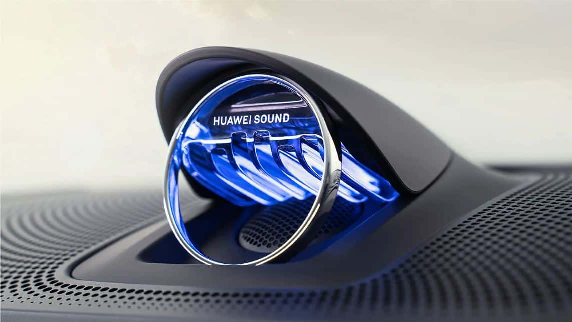 Stelato S9 backed by Huawei official interior images released