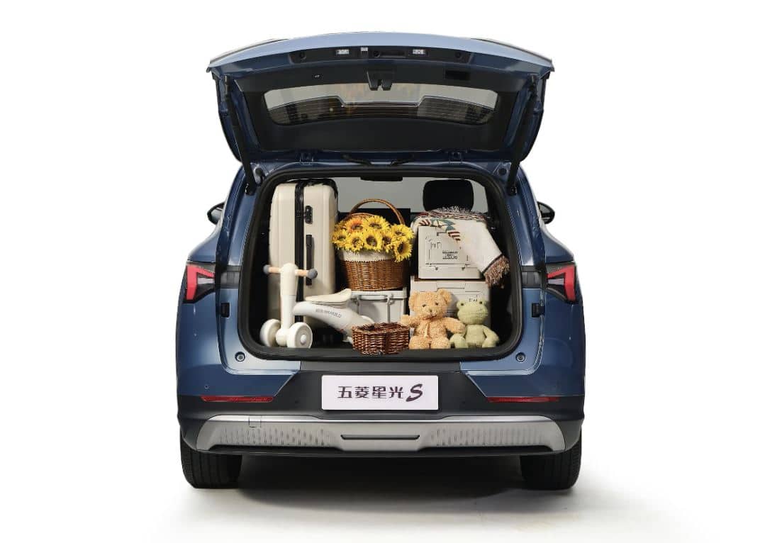 SGMW's Wuling Starlight S officially debuts in China