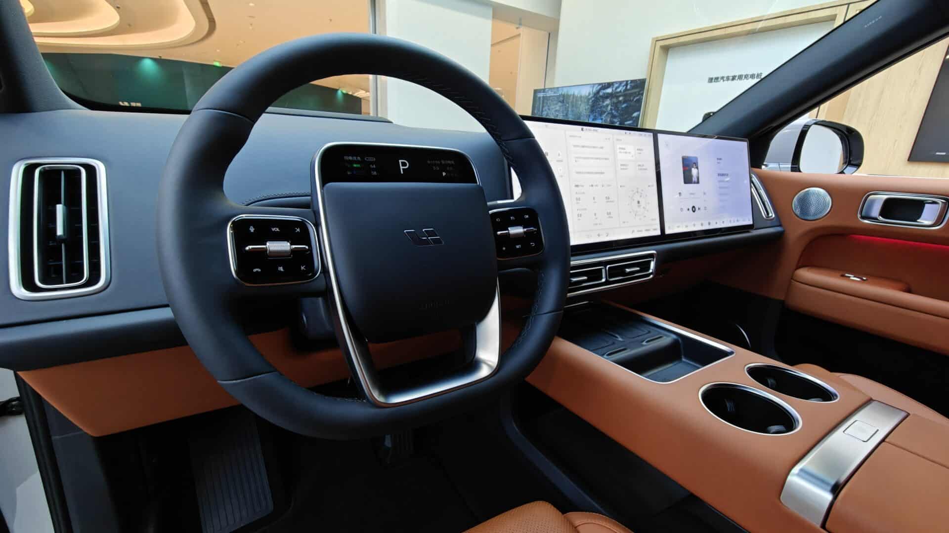 Sunday China Drive | Li Auto L6 - China's top NEV startup hints at ...