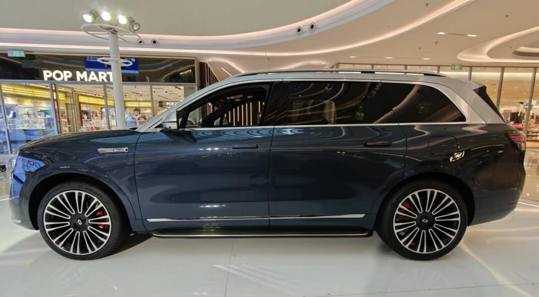 Sunday China Drive | Aito M9, China's top-selling flagship SUV sold at ...