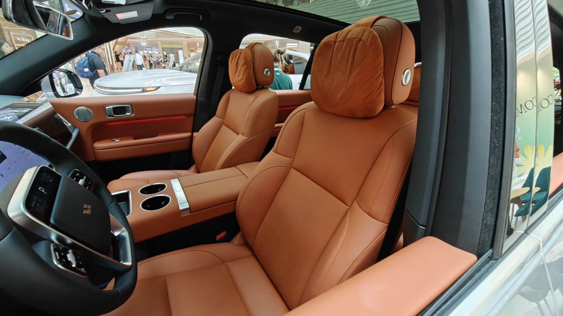 Sunday China Drive | Li Auto L6 - China's top NEV startup hints at ...