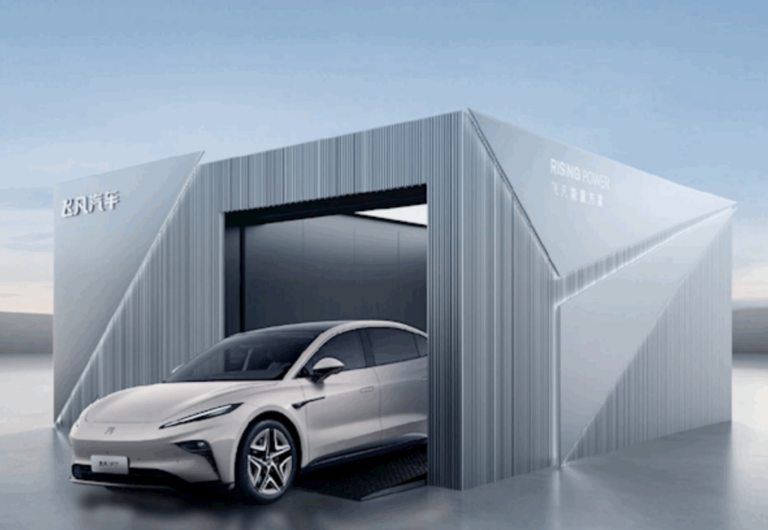 SAIC's Rising brand's battery swap customers rebel