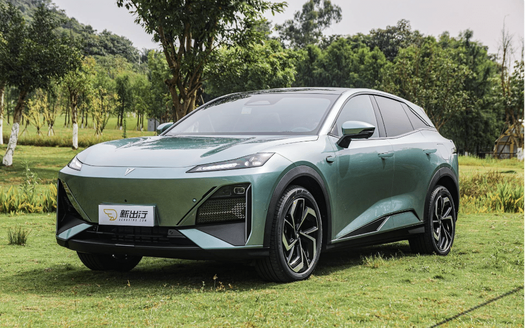 Deepal S07 SUV with Huawei Qiankun ADS opens reservation