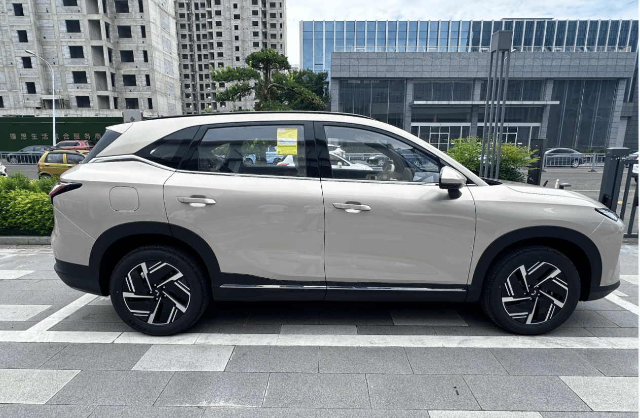 More Wuling Starlight S configurations revealed ahead of launch