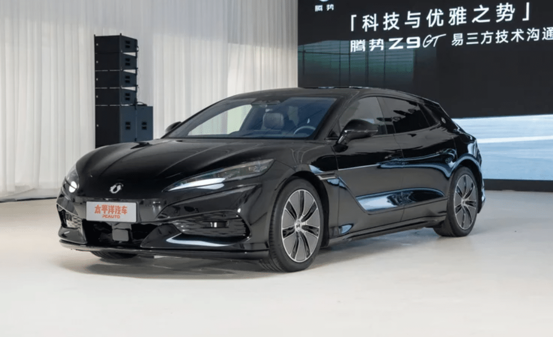 BYD's Denza Z9 GT interior debuted, available in EV and PHEV