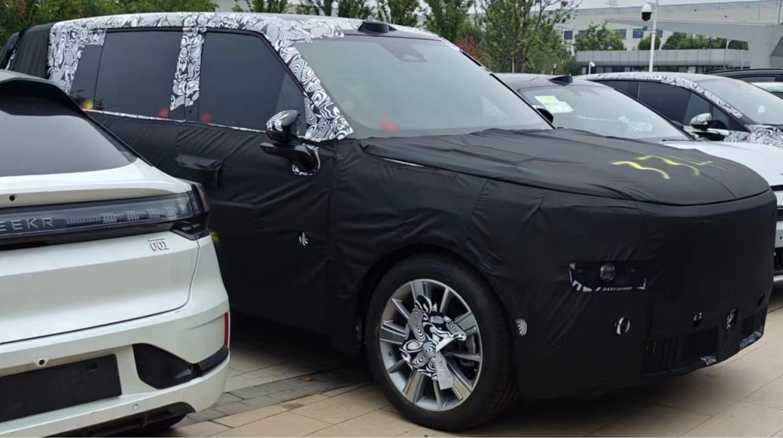 Europe-bound Lynk & Co works on L946 full-size PHEV SUV