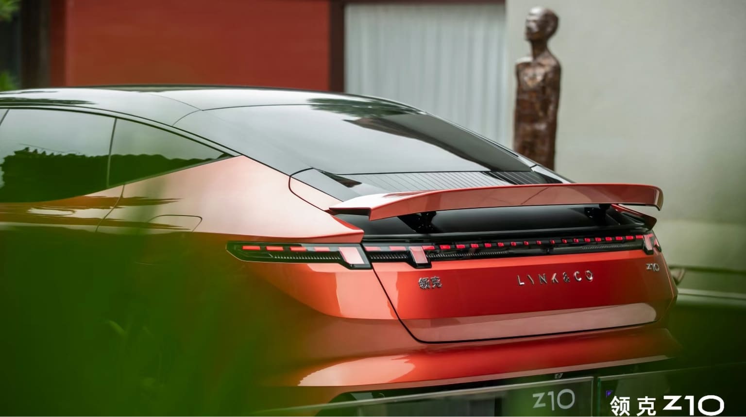 Lynk & Co Z10 reached dealers ahead of the sales start