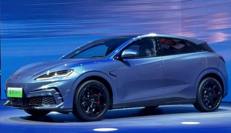 BYD Seal 06 GT unveiled at Chengdu Auto Show, starts at 21,150 USD