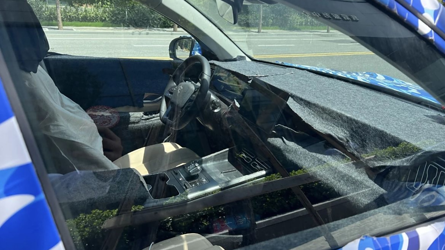 New BYD Song Pro DM-i revealed interior before the launch