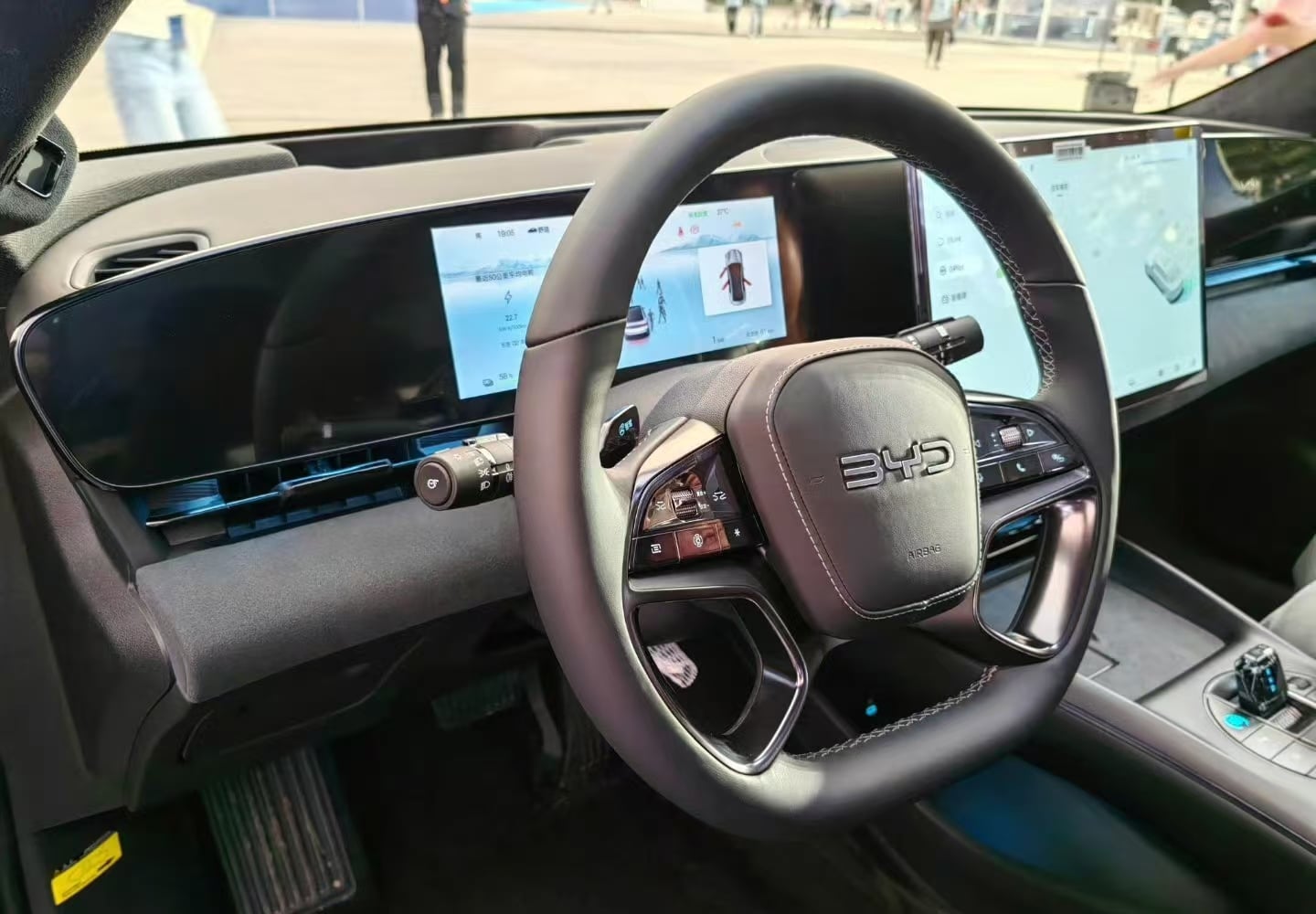 BYD 2025 Seal launched: with LiDAR, 800V platform, and 0-100 km/h in 3.8s