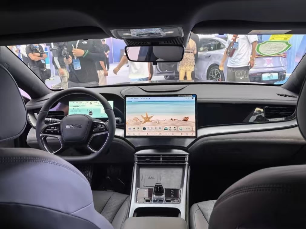 BYD 2025 Seal launched: with LiDAR, 800V platform, and 0-100 km/h in 3.8s