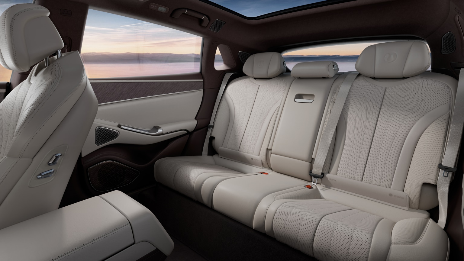 Europe-bound Denza Z9 GT started pre-sales for 47,600 USD