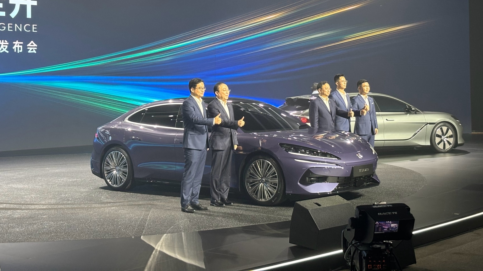 Europe-bound Denza Z9 GT started pre-sales for 47,600 USD