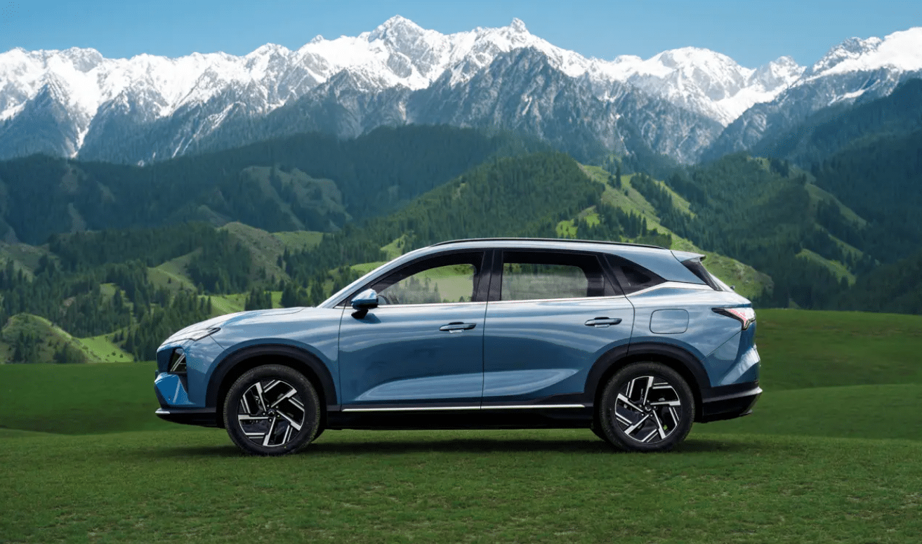 Wuling Starlight S entered market starting at 14,000 USD