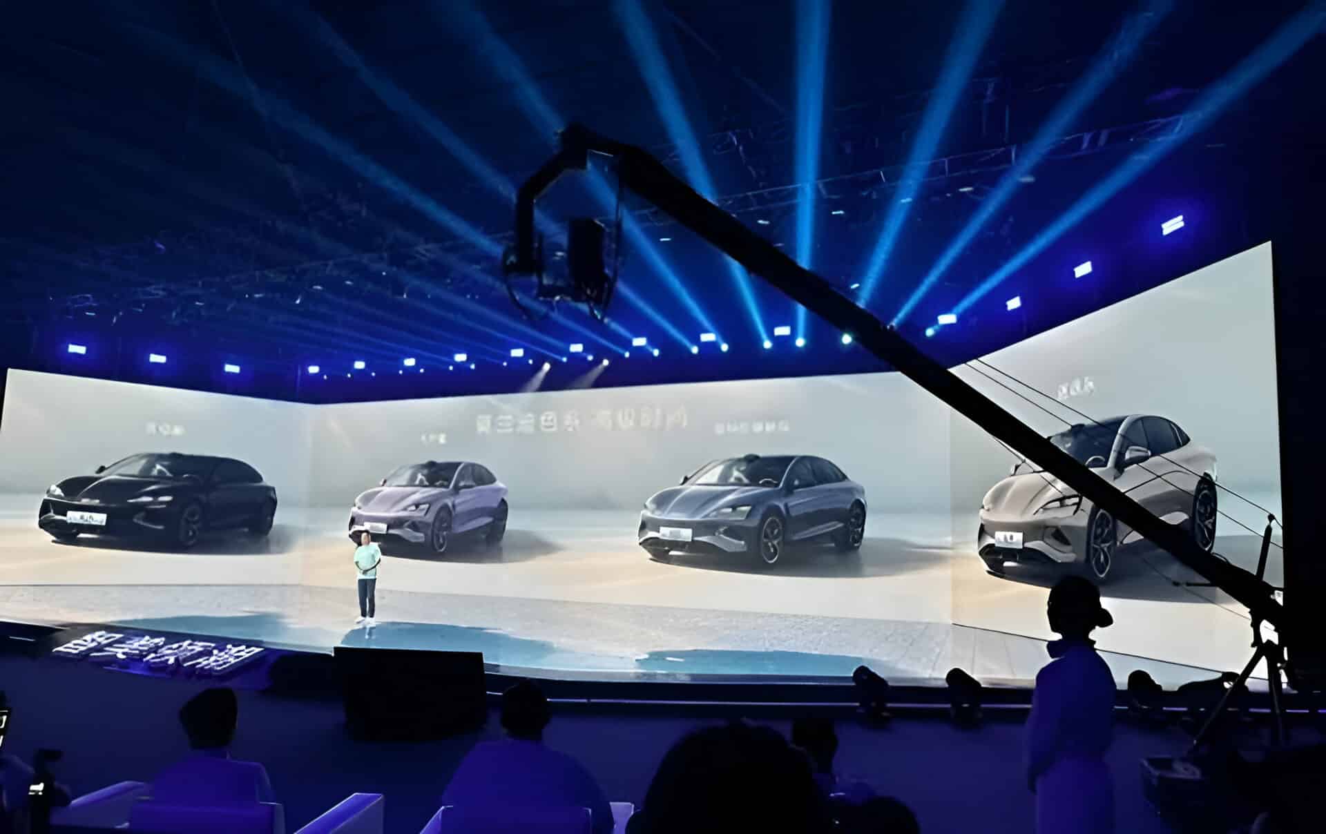 BYD 2025 Seal launched: with LiDAR, 800V platform, and 0-100 km/h in 3.8s