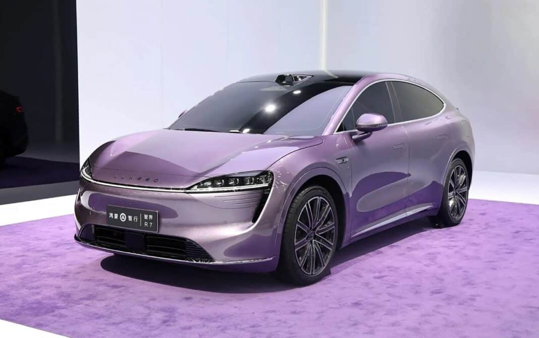 Luxeed R7 opens pre-order starting at 37,600 USD