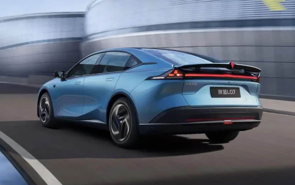 Deepal L07 launched starting at 21,500 USD