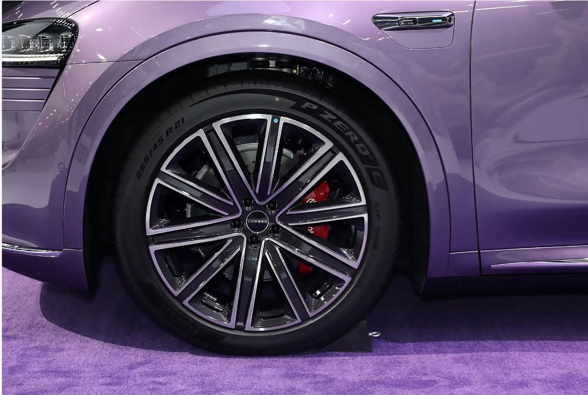 Luxeed R7 opens pre-order starting at 37,600 USD