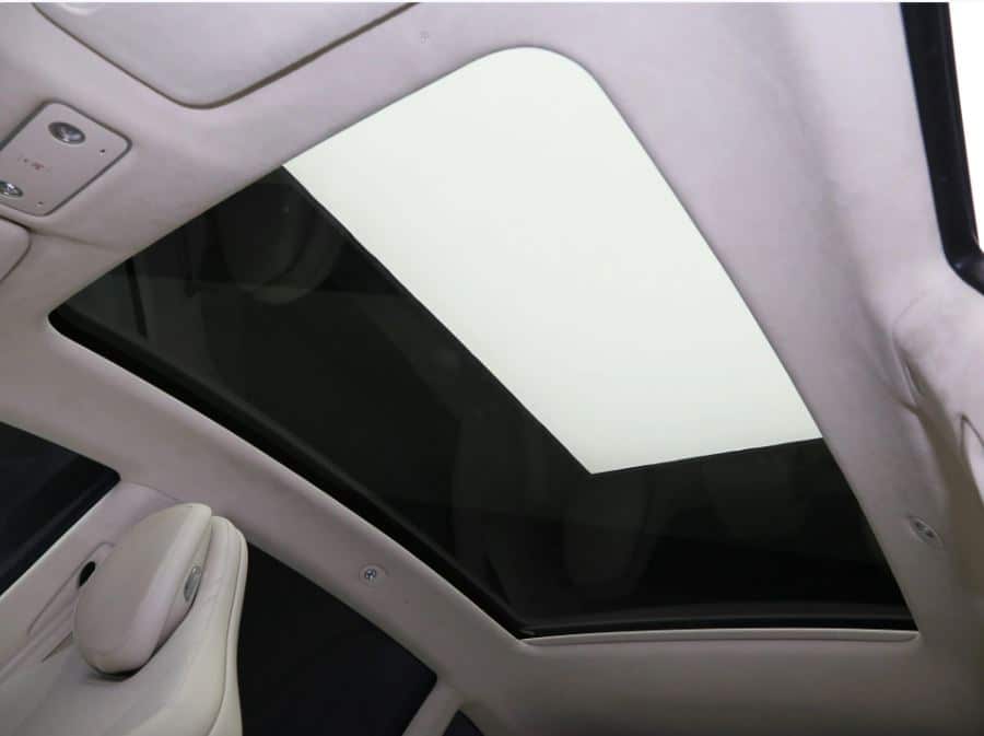 Luxeed R7 opens pre-order starting at 37,600 USD