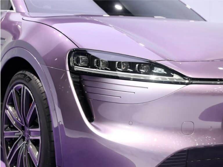 Luxeed R7 opens pre-order starting at 37,600 USD