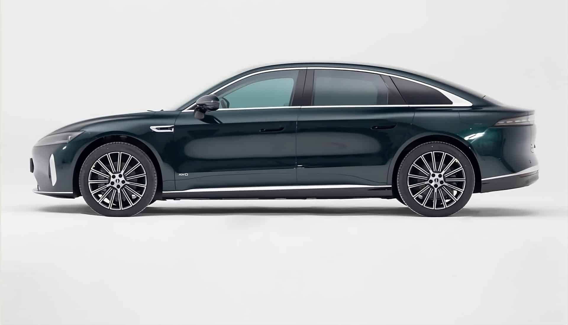 Chery Fulwin A9 rolled off production line as 15 millionth vehicle