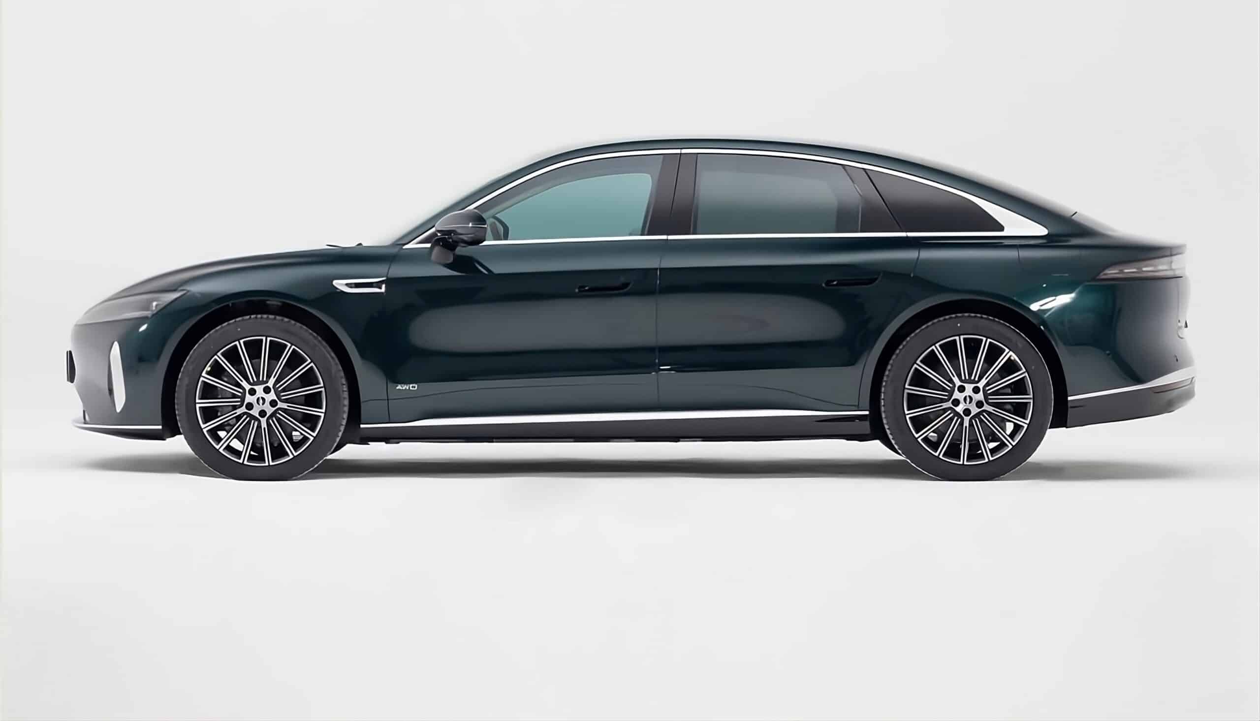 Chery Fulwin A9 rolled off production line as 15 millionth vehicle