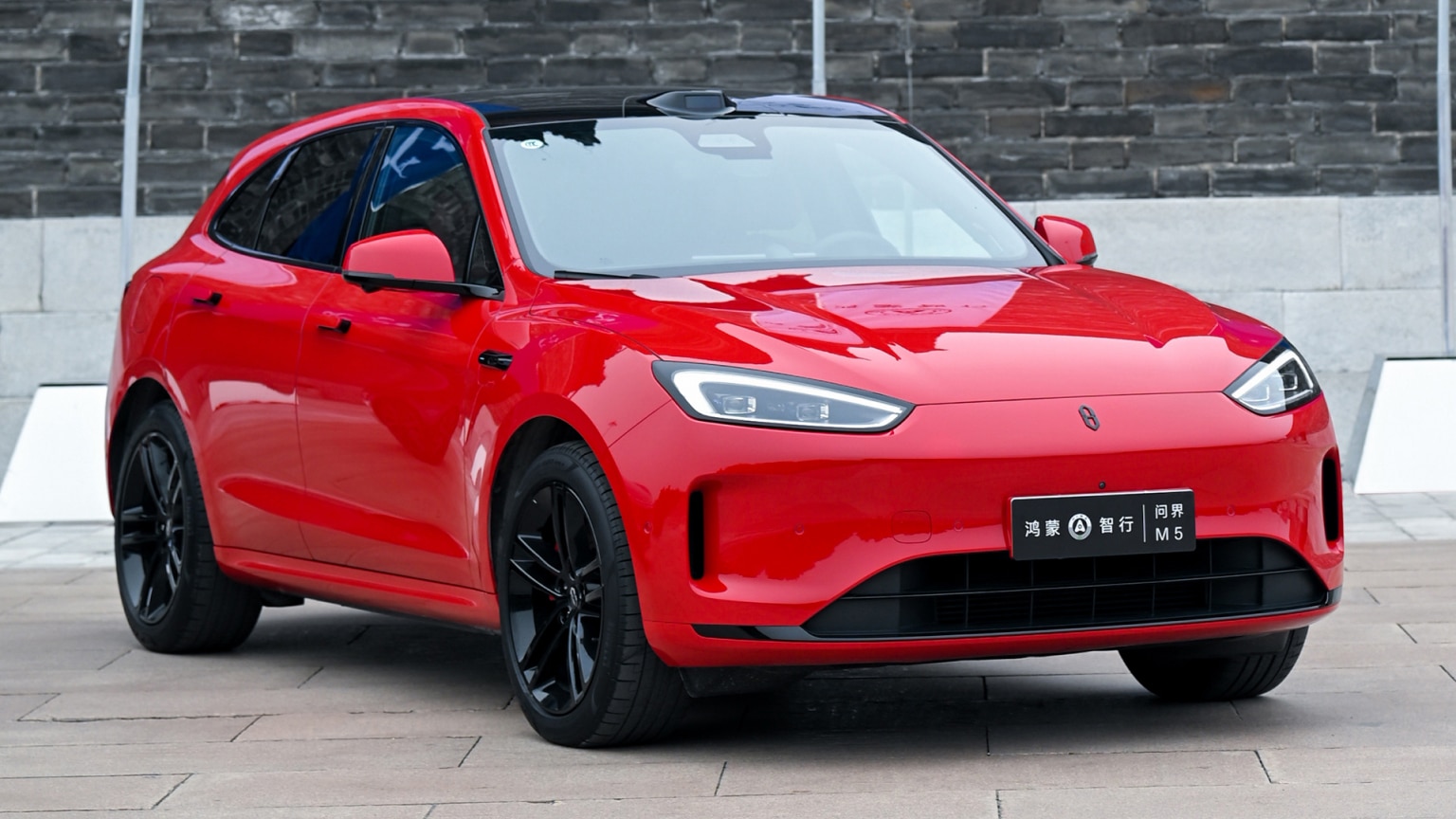 Seres revealed exterior of the upcoming Aito M8 SUV