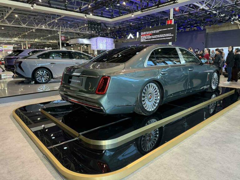 Production Hongqi Guoya debuts at Paris Motor Show