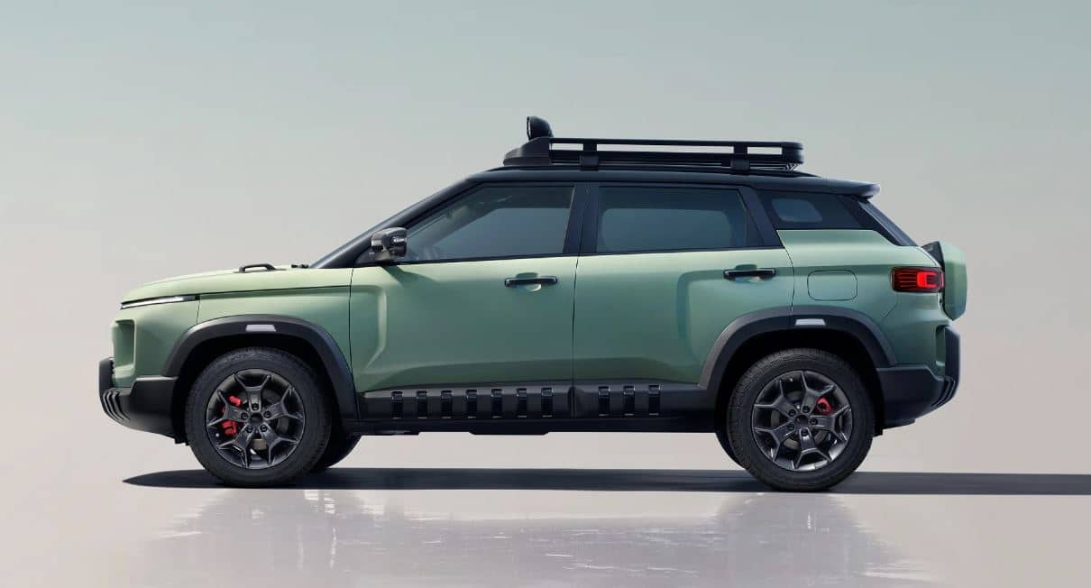 Geely Cowboy off-road SUV rolled off production line in China