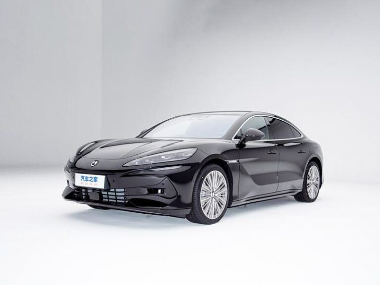 Denza Z9 luxury sedan set to begin deliveries in early December