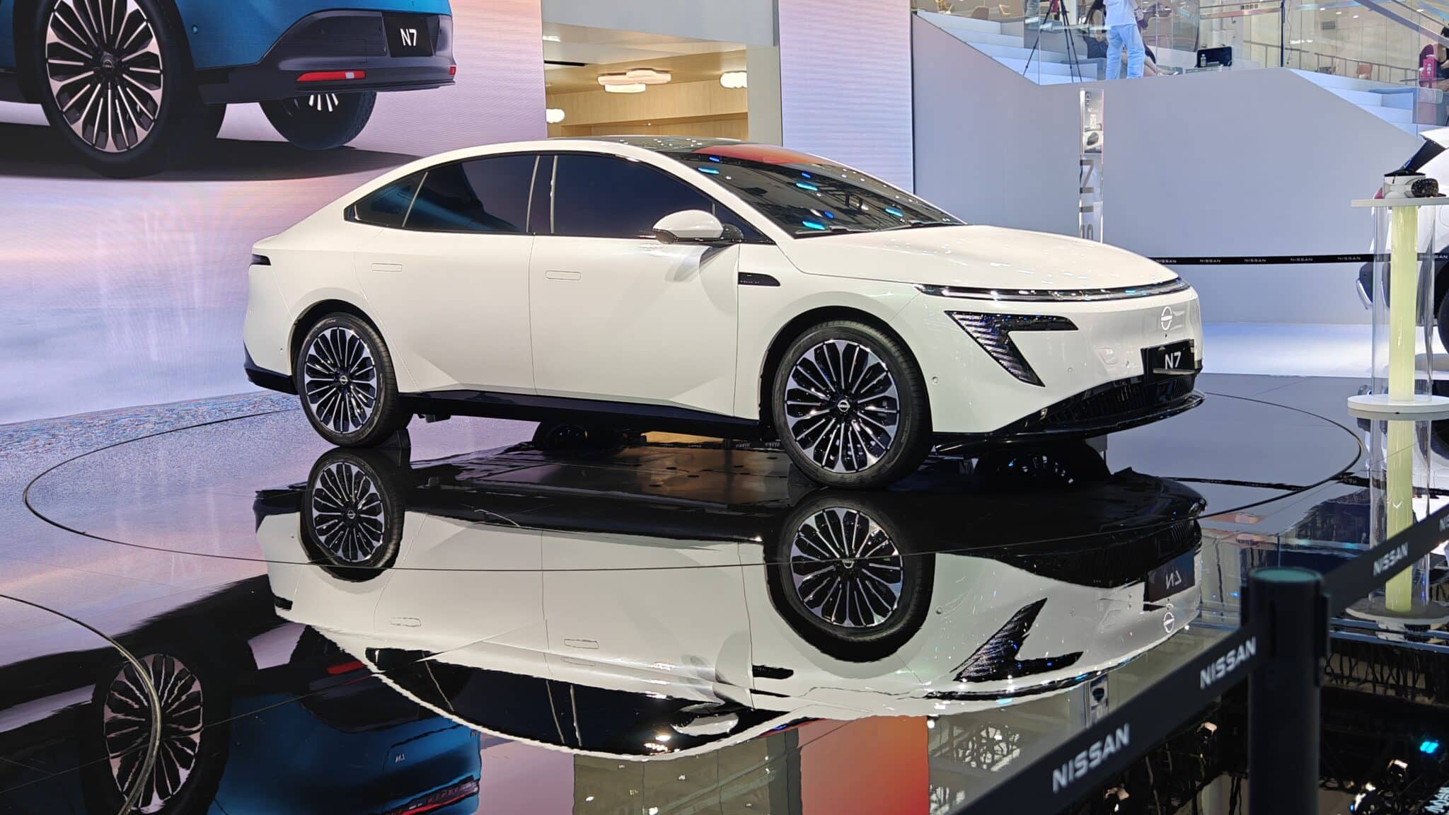 Guangzhou Auto Show with over 1,100 vehicles, nearly half NEVs