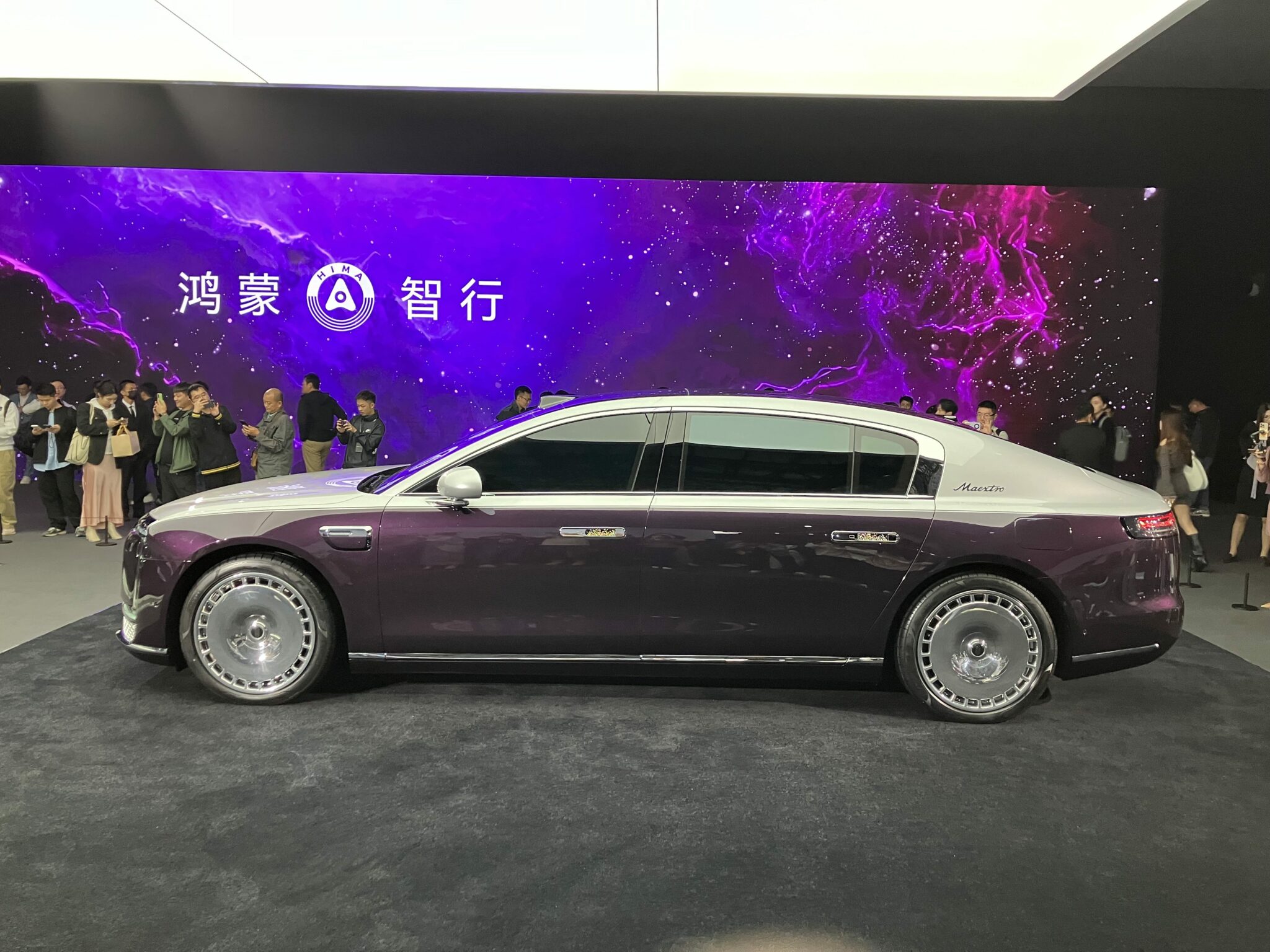 Huawei's Maextro S800 will have L3 self-driving, pre-sales prices from ...