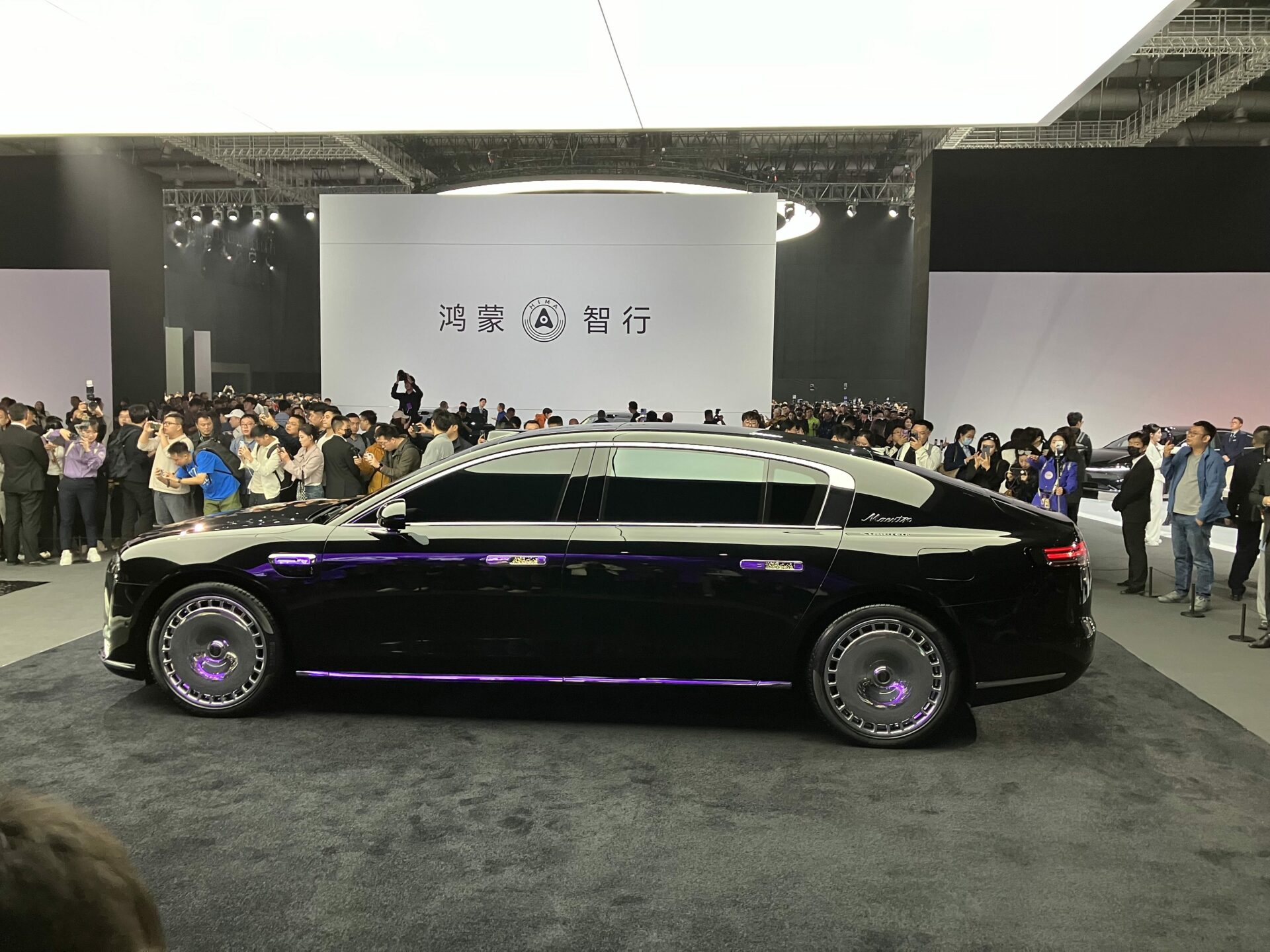 Huawei's Maextro S800 will have L3 self-driving, pre-sales prices from ...