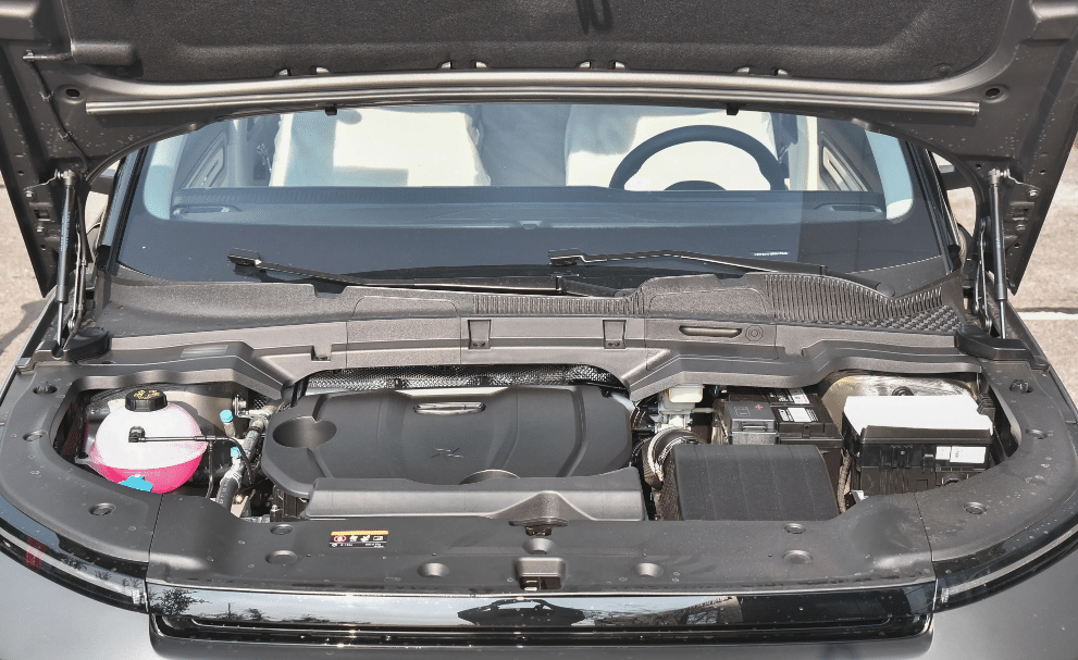 Geely Cowboy off-road SUV rolled off production line in China