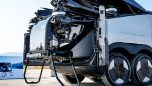 280K USD Xpeng flying car gets 2,000 orders after public flight