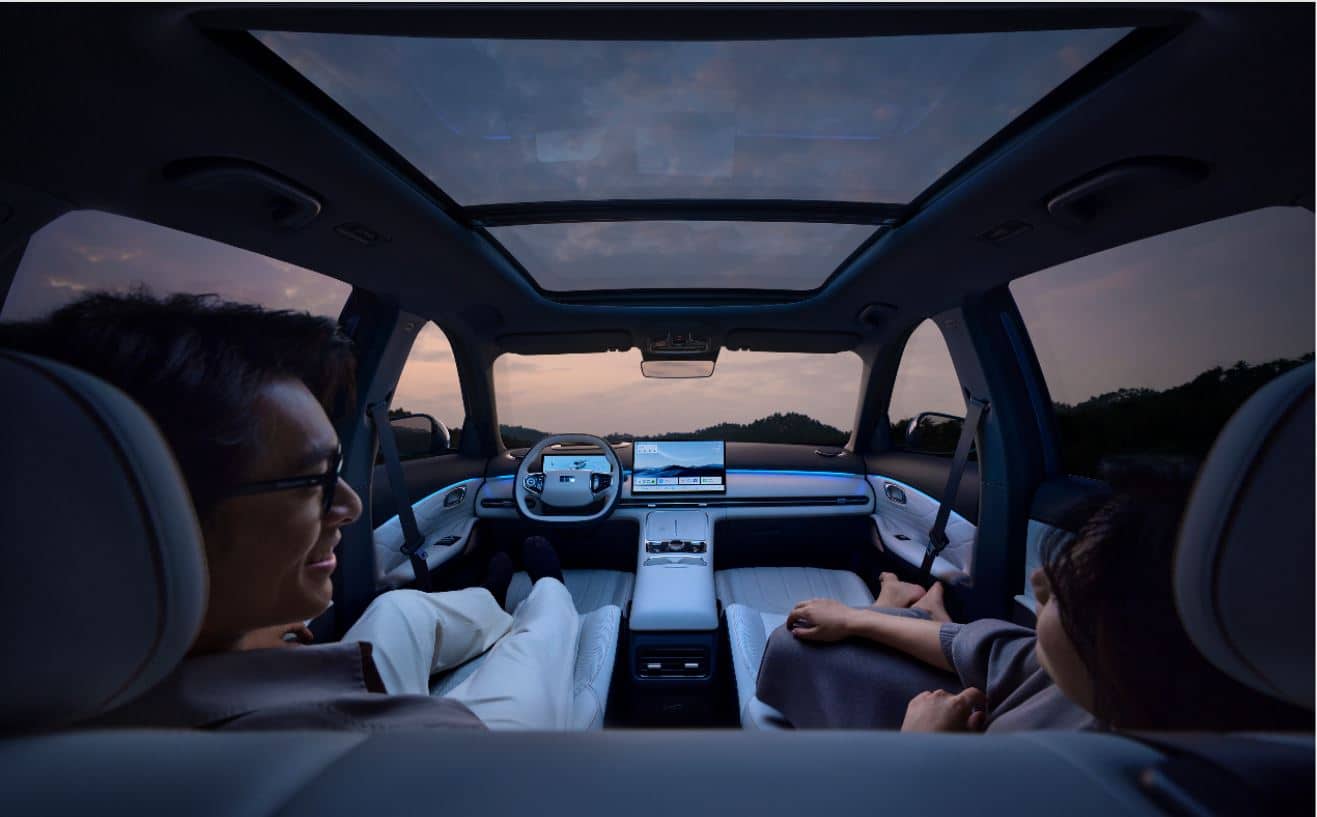 Geely Galaxy Starship 7 PHEV with 1,420 km range launched