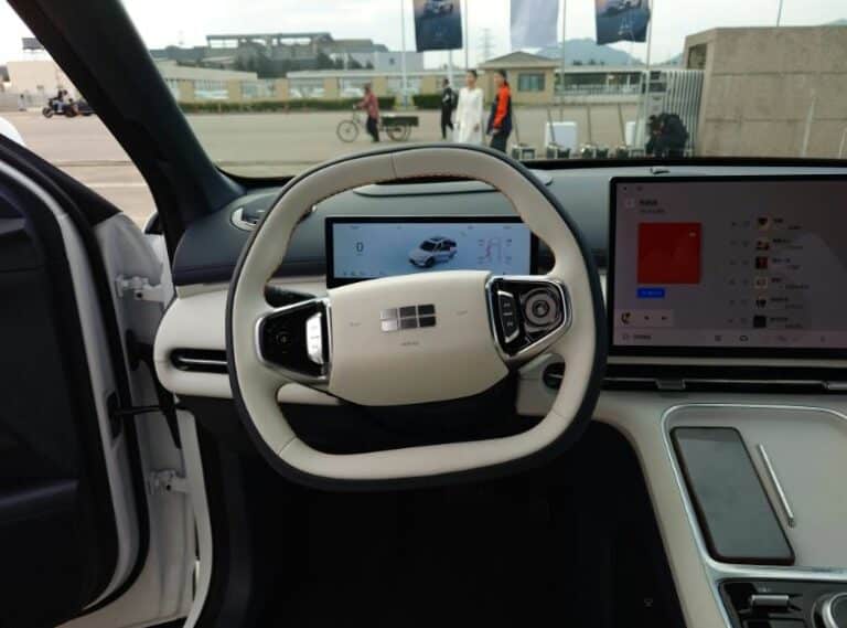 Geely Galaxy Starship 7 PHEV with 1,420 km range launched