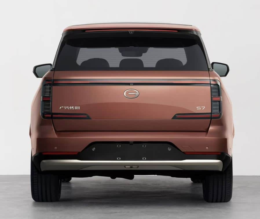 GAC Trumpchi S7 PHEV with 1,000 km range exposed