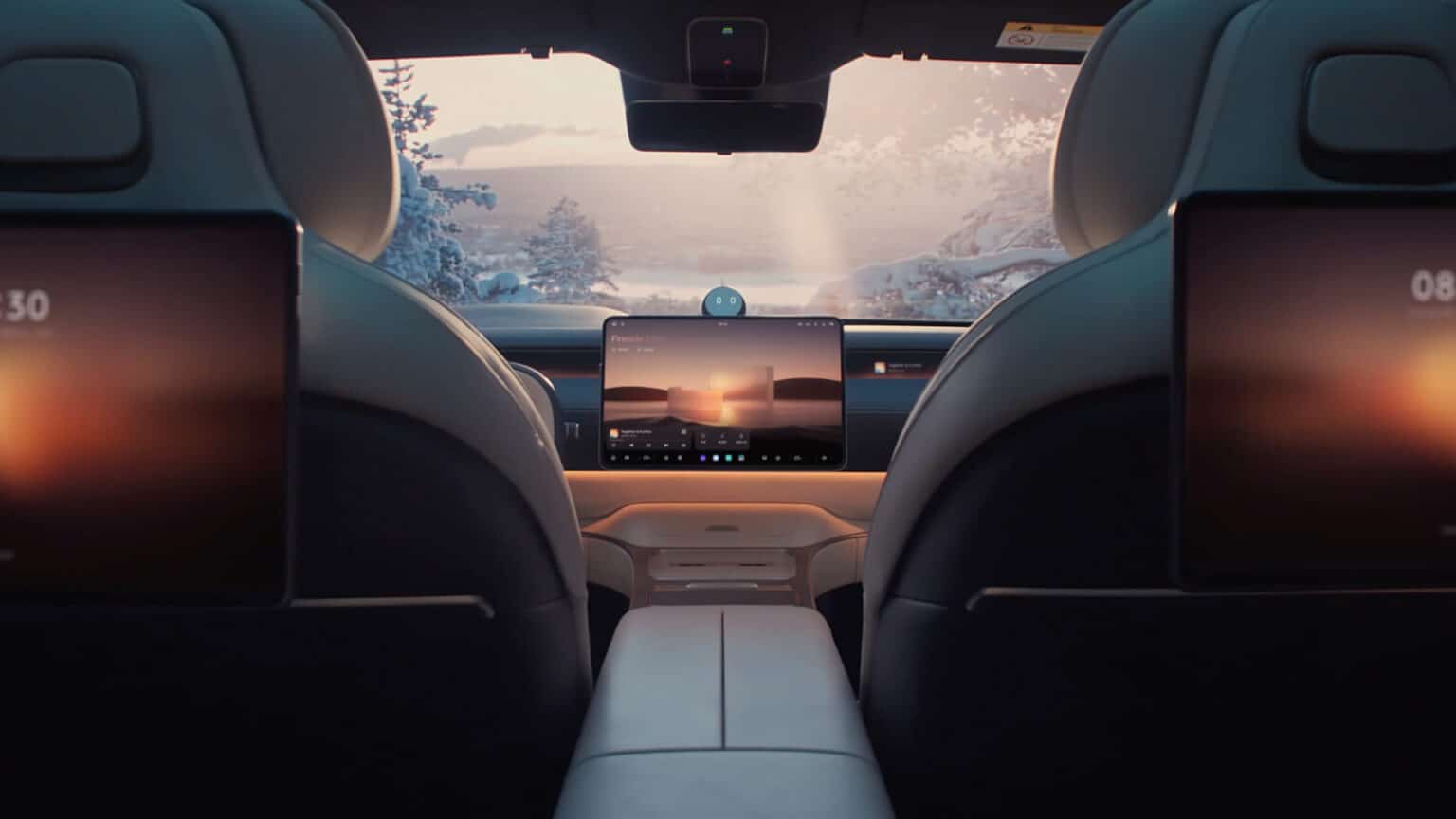 Nio ET9 launches with prices starting at 90,450 USD with BaaS