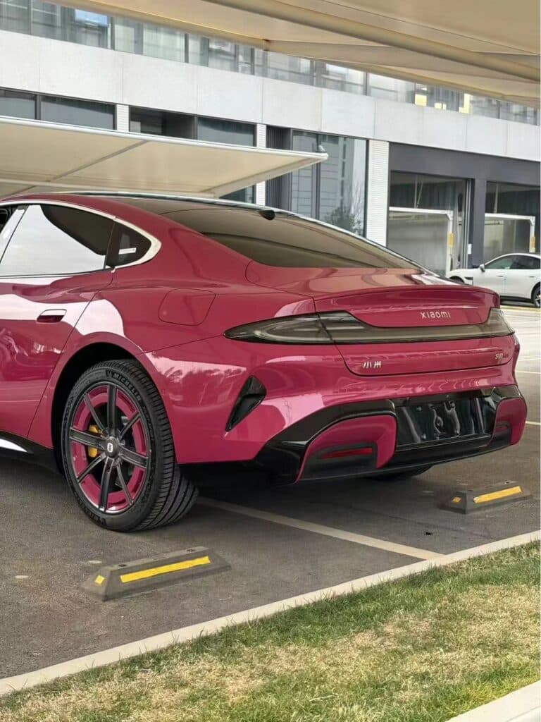 Xiaomi SU7 looks pretty in pink as it gains 10th official paint color