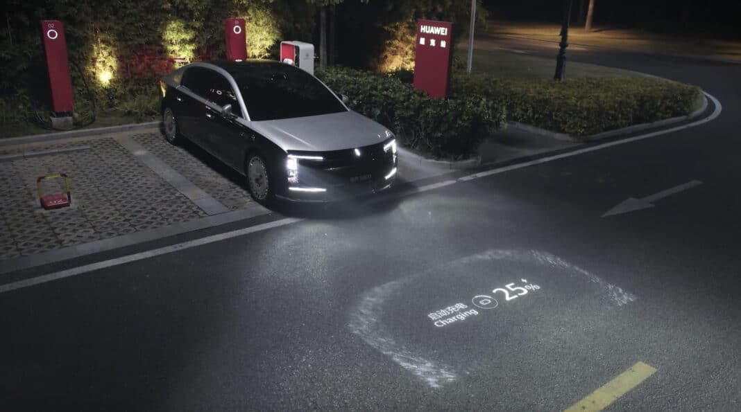 Huawei unveils unmanned EV charging robotic arm [video]