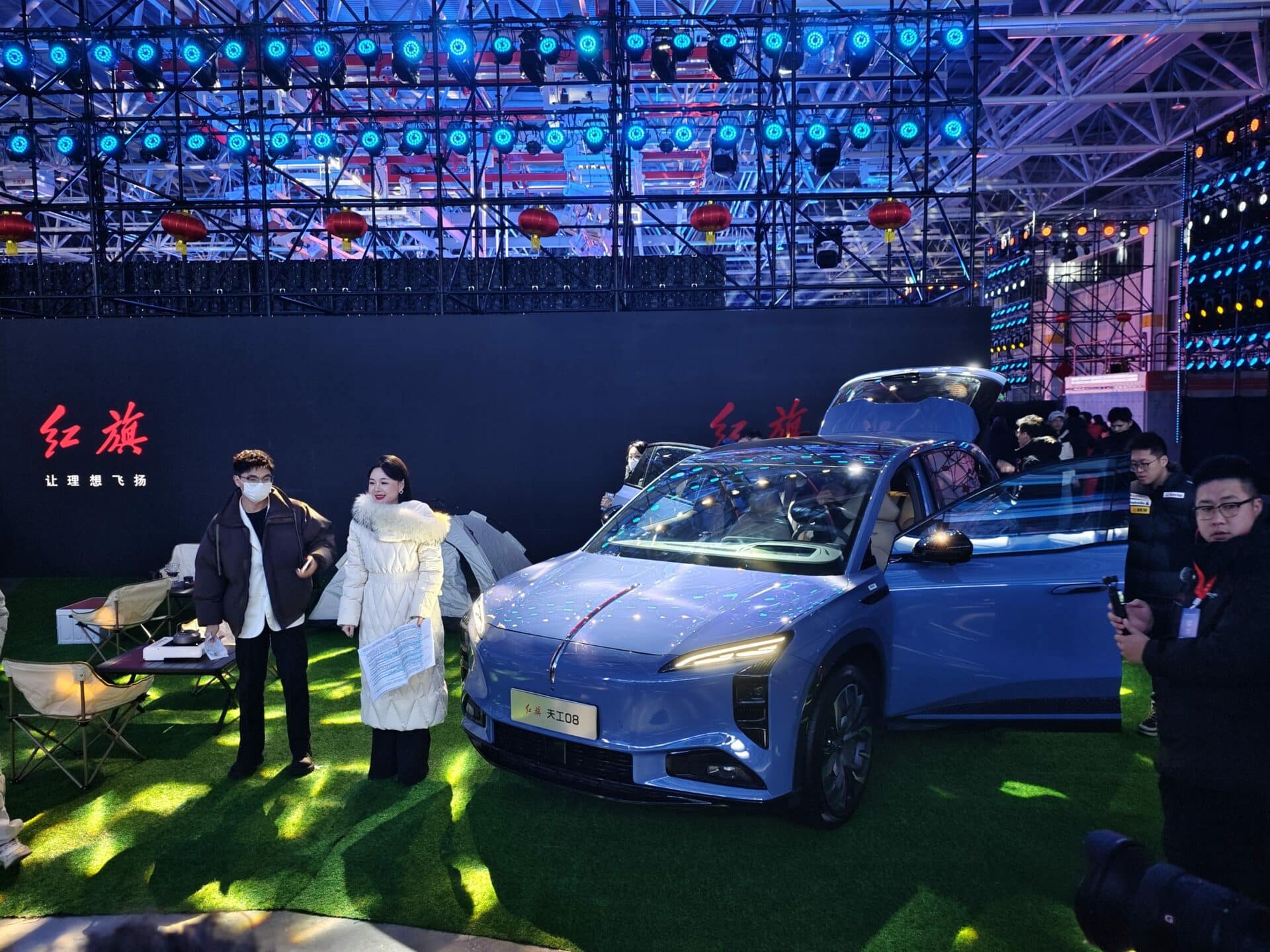 Hongqi EHS7 launches in China with 111 kWh battery and up to 730 km range