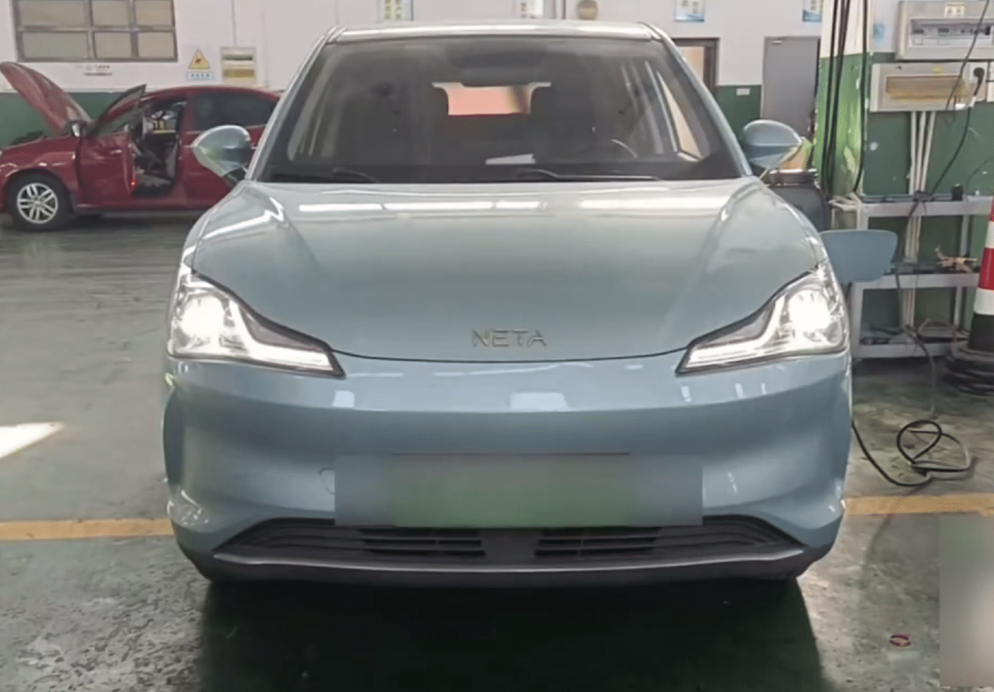 Neta electric car goes from 401 km to 40 km range in 1.5 years