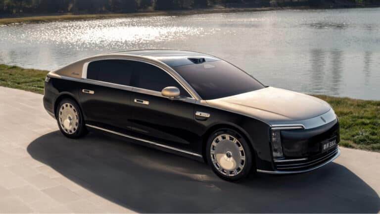 Maextro S800 released in China as Maybach rival with 6C charging
