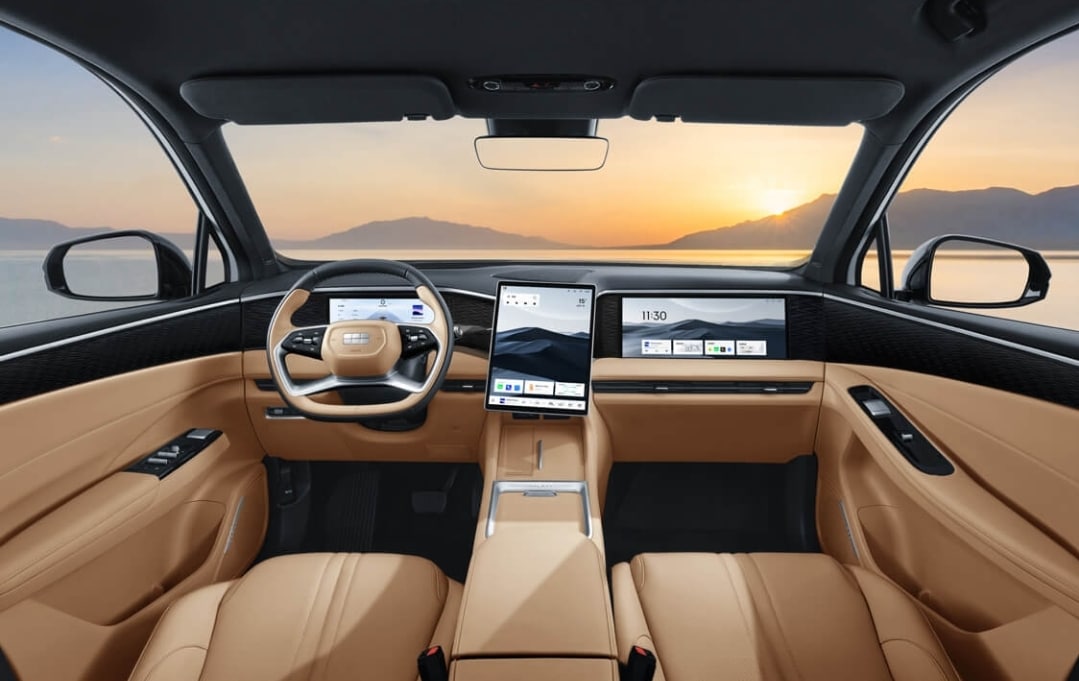 Geely Galaxy L7 EM-i PHEV with 1,240 km range launched starting at 16,000 USD