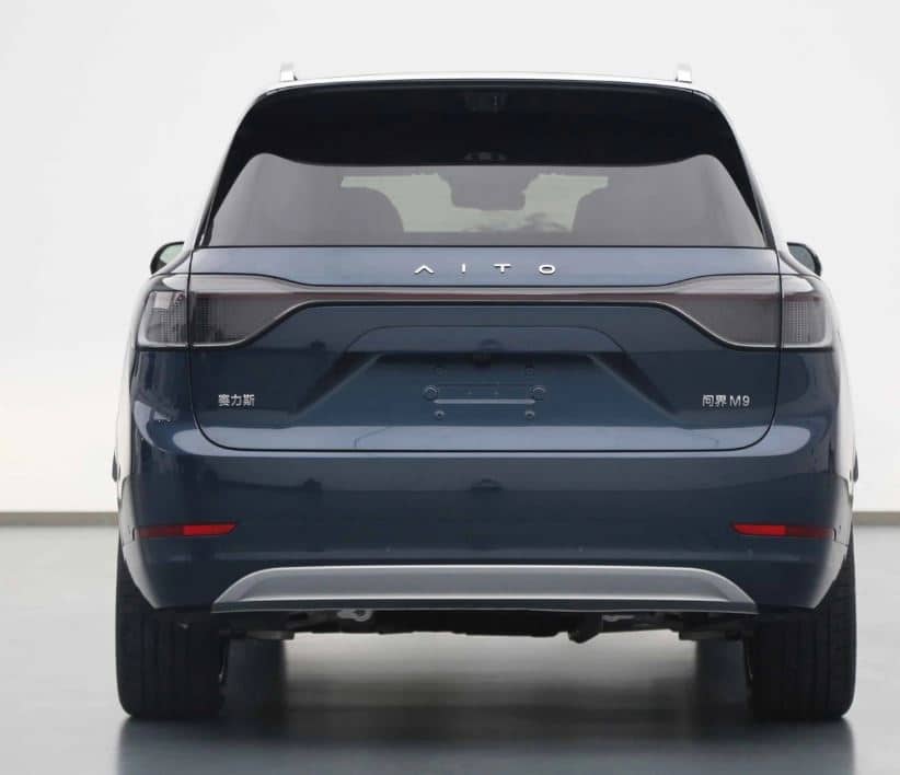 New Aito M9 with four lidars revealed in EREV and EV variants