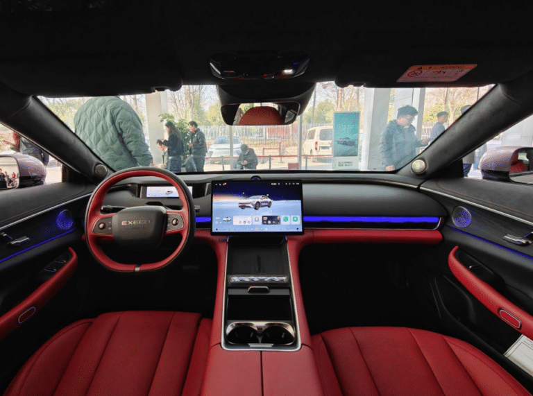 Chery's Exeed Exlantix ES EREV with 1,645 km range opened pre-sales ...