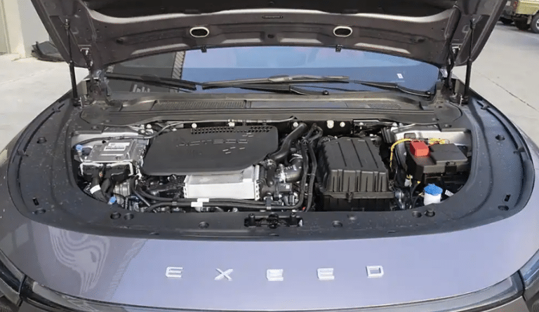 Chery's Exeed Exlantix ES EREV with 1,645 km range opened pre-sales ...