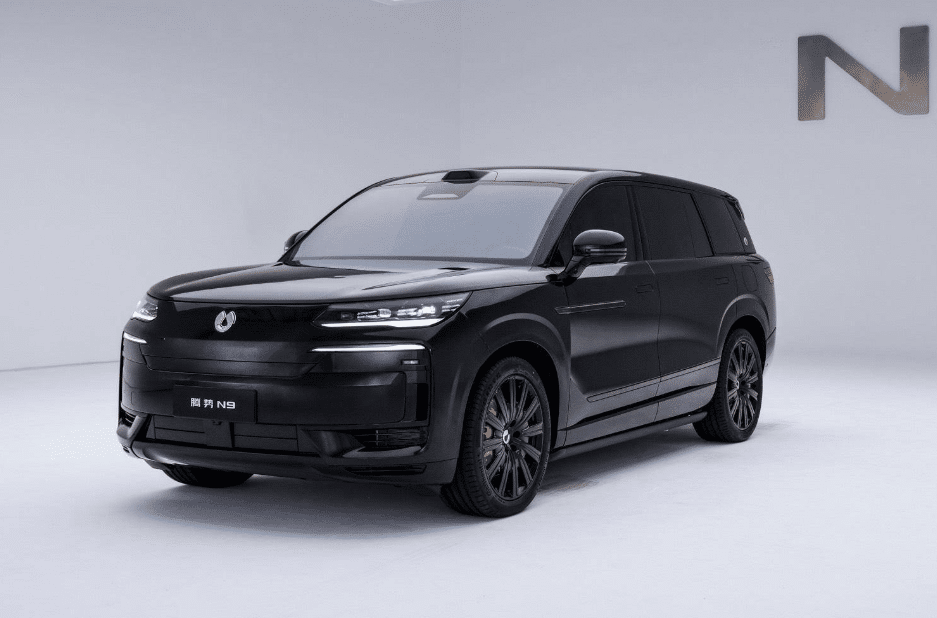 BYD Denza N9 flagship PHEV with 1,300 km range starts pre-sale at 62,000 USD