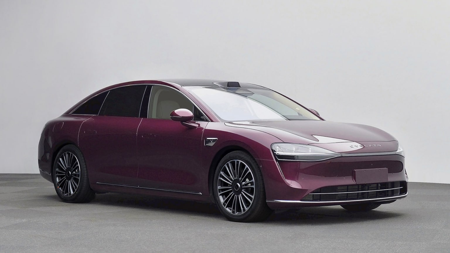 Stelato S9 EREV sedan from Huawei & BAIC reveals core specs